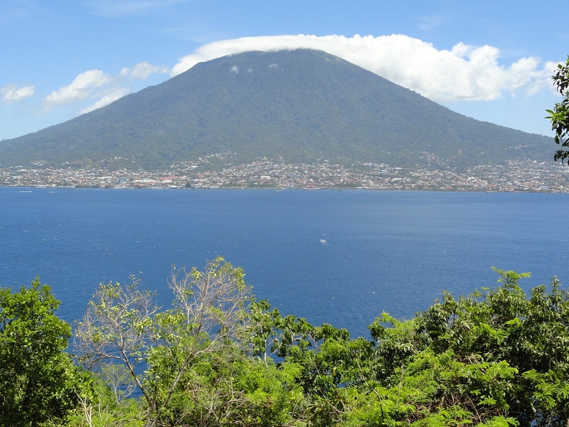 The Complete List of Active Volcanoes in Asia - 33travels