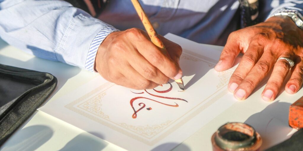 Languages Spoken in Oman: The Complete List - 33travels