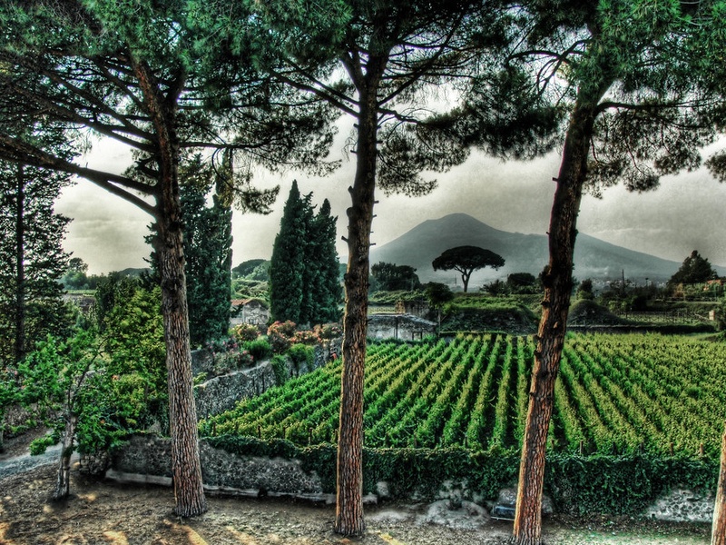 The Complete List of Active Volcanoes in the Mediterranean - 33travels
