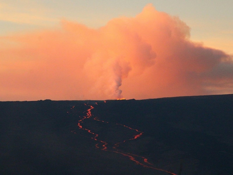 The Complete List of Active Volcanoes In Hawaii - 33travels